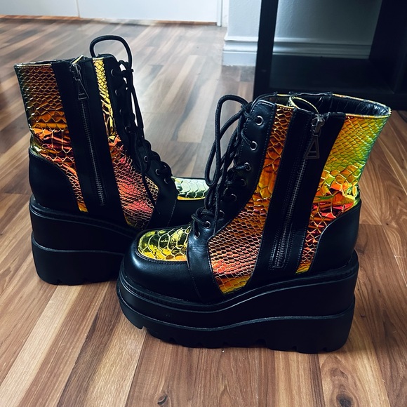 Cape Robbin | Shoes | Cape Robbin Platform Boots Multichrome ...